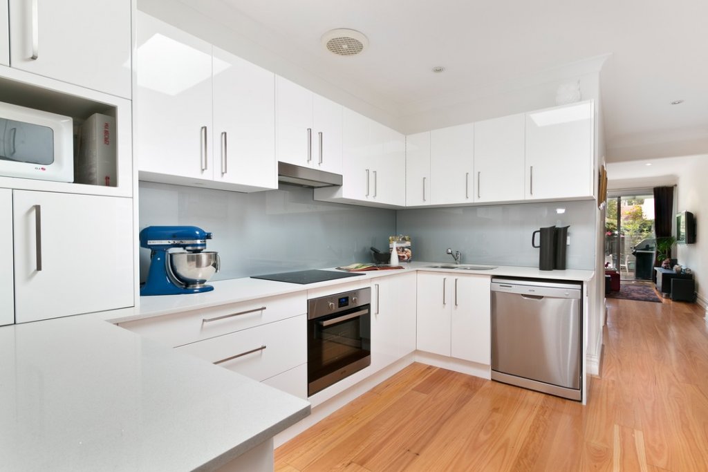 Cuisine en kit ou sur mesure ? | DevisPRO